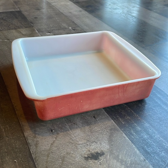 Pyrex | Kitchen | Vintage Pyrex 9 X 9 Dish | Poshmark